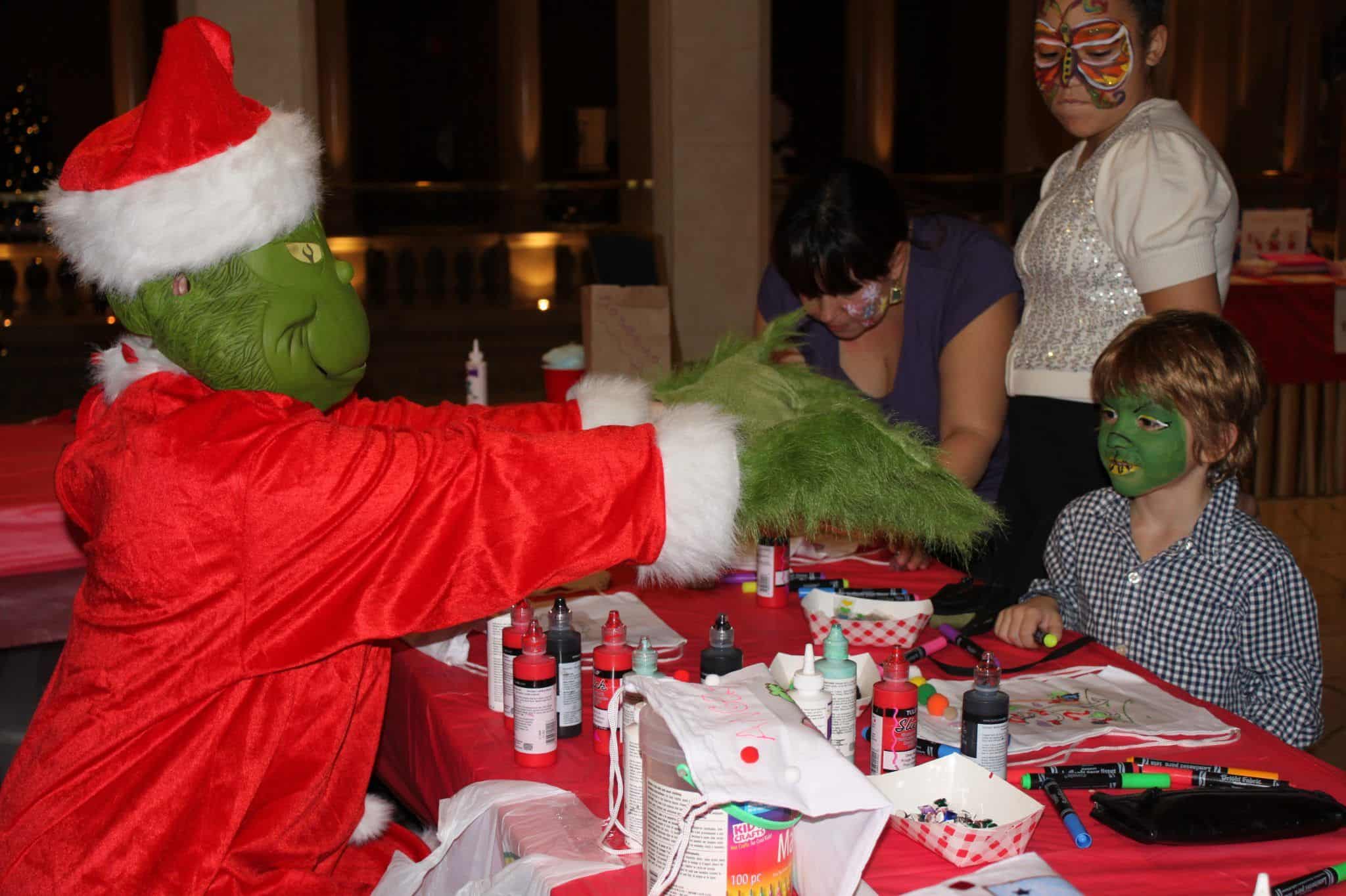Dr Seuss & The Grinch Entertainment - Pop! Events Group