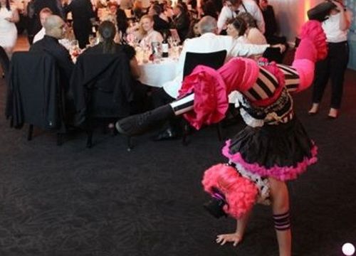 Strolling Acrobats - Pop! Events Group